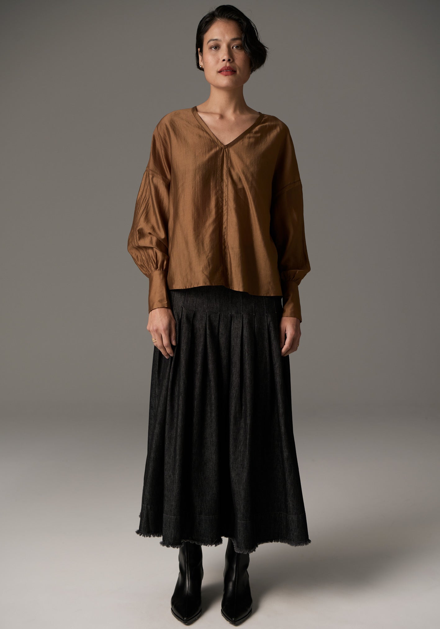 Rhea V Shirt – POL Clothing Australia